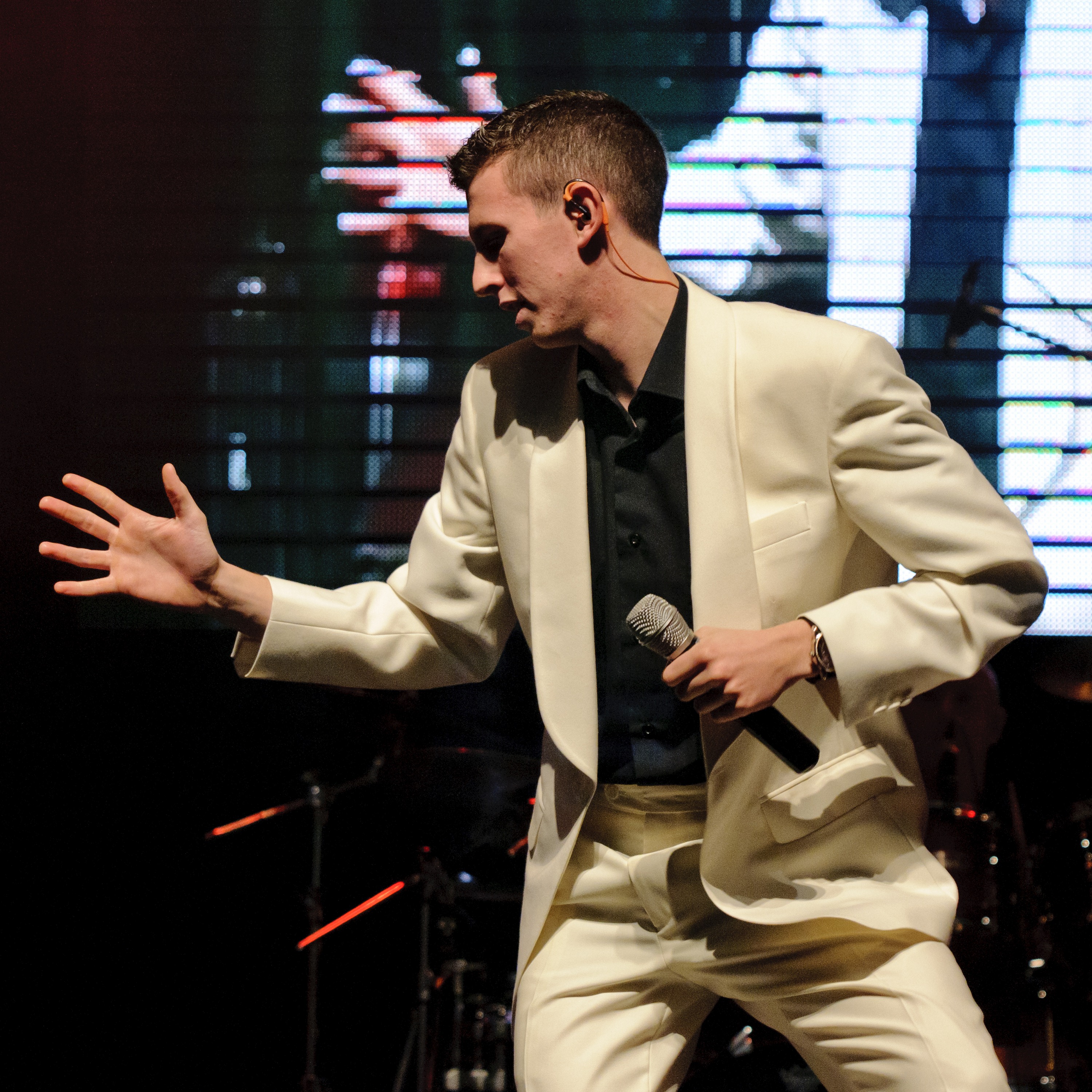 Crystal Swing - Gleneagle Arena Killarney